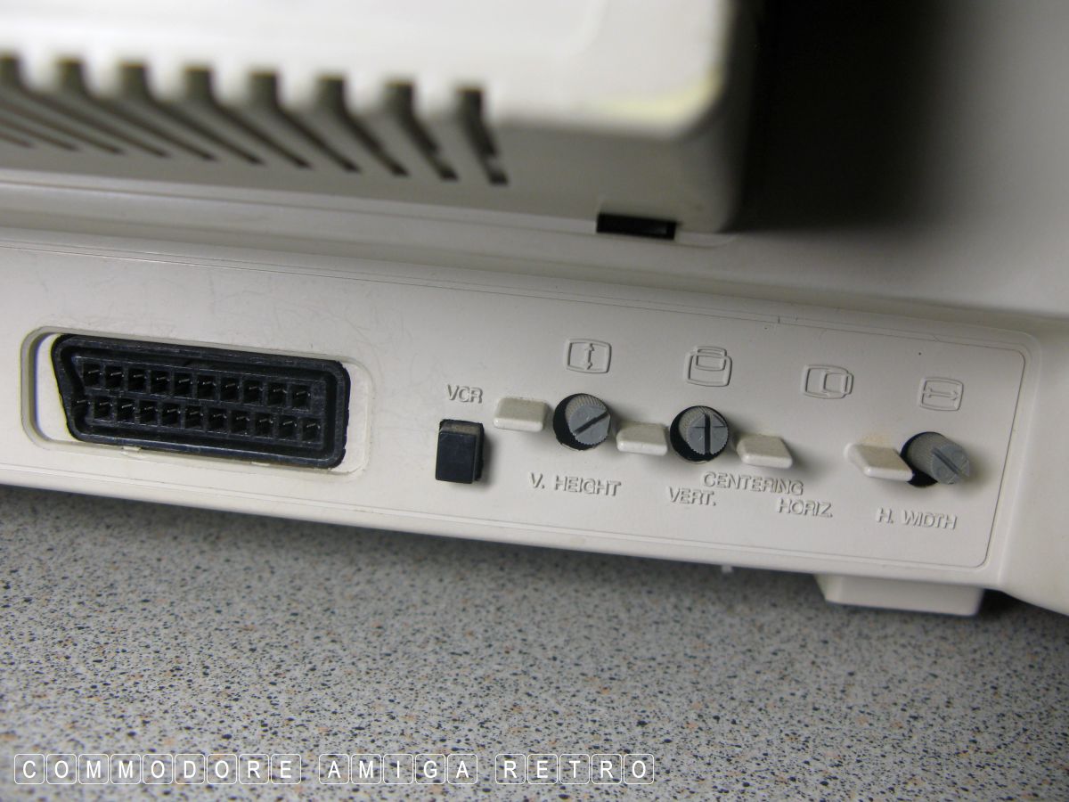 scuzzblogdjanuary21_0301 Commodore 1084 - Monitor.